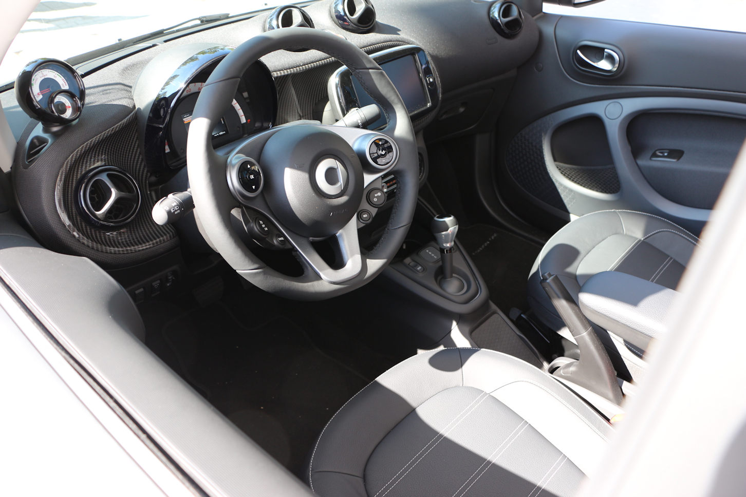 Intérieur Fortwo 3 2015 : (ergonomie, habitabilité / coffre, confort ...)