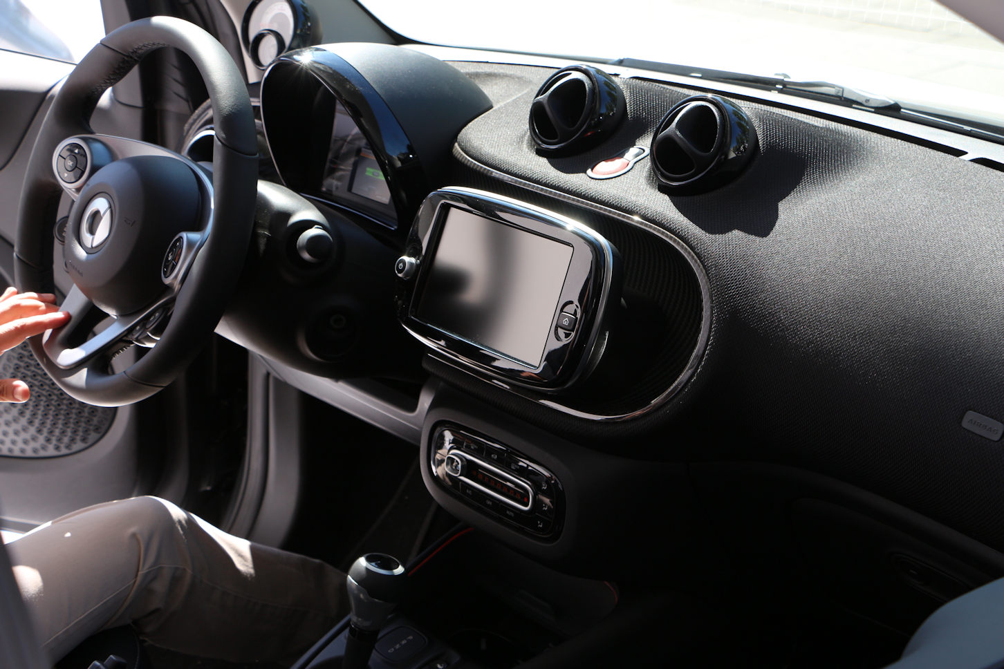 Essai de la Smart Fortwo 3 2015 : Un peu mieux de partout mais toujours ...