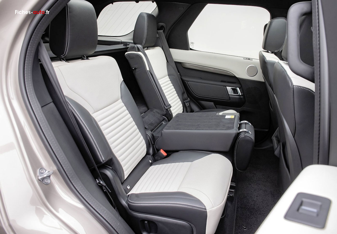 Essai du Land Rover Discovery 5 2016 : vraiment tout terrain ? (+ 17 avis)