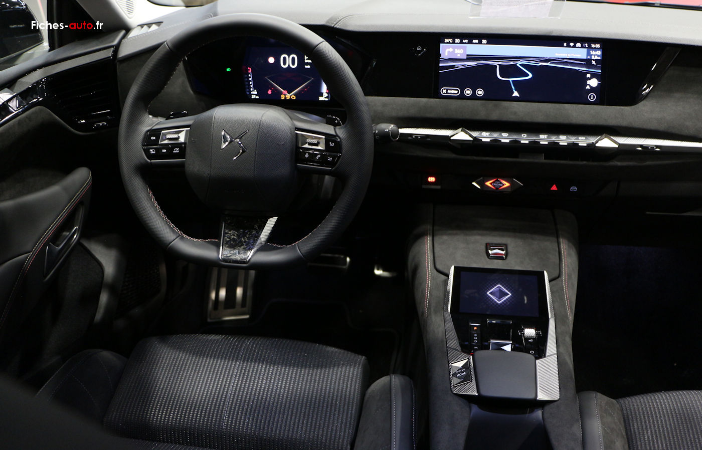 Intérieur DS4 2022 : (insonorisation, finition, confort, volume de ...