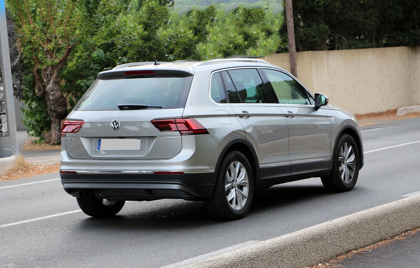Fiche technique volkswagen Tiguan 2 2016 Toutes les spécifications ...