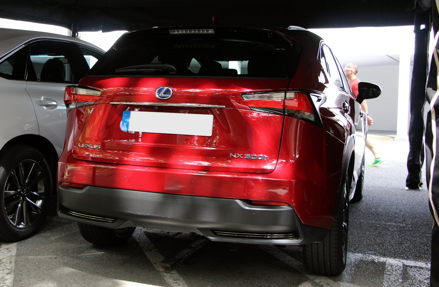 Fiche technique lexus NX 2014-2022 Toutes les spécifications : longueur ...