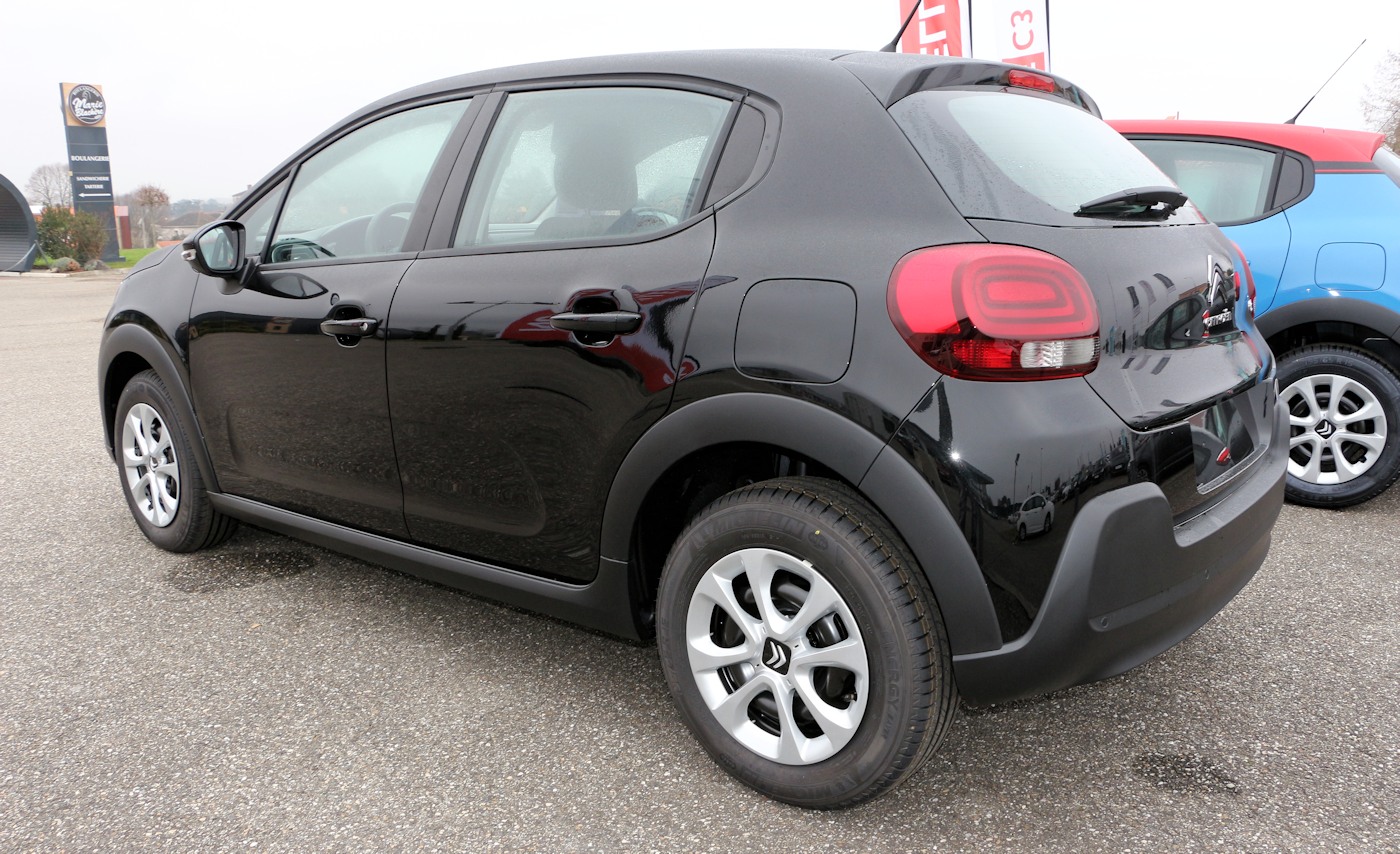 Citroen C3 III 1.2 PureTech 82 ch : L'essai et les 59 avis.