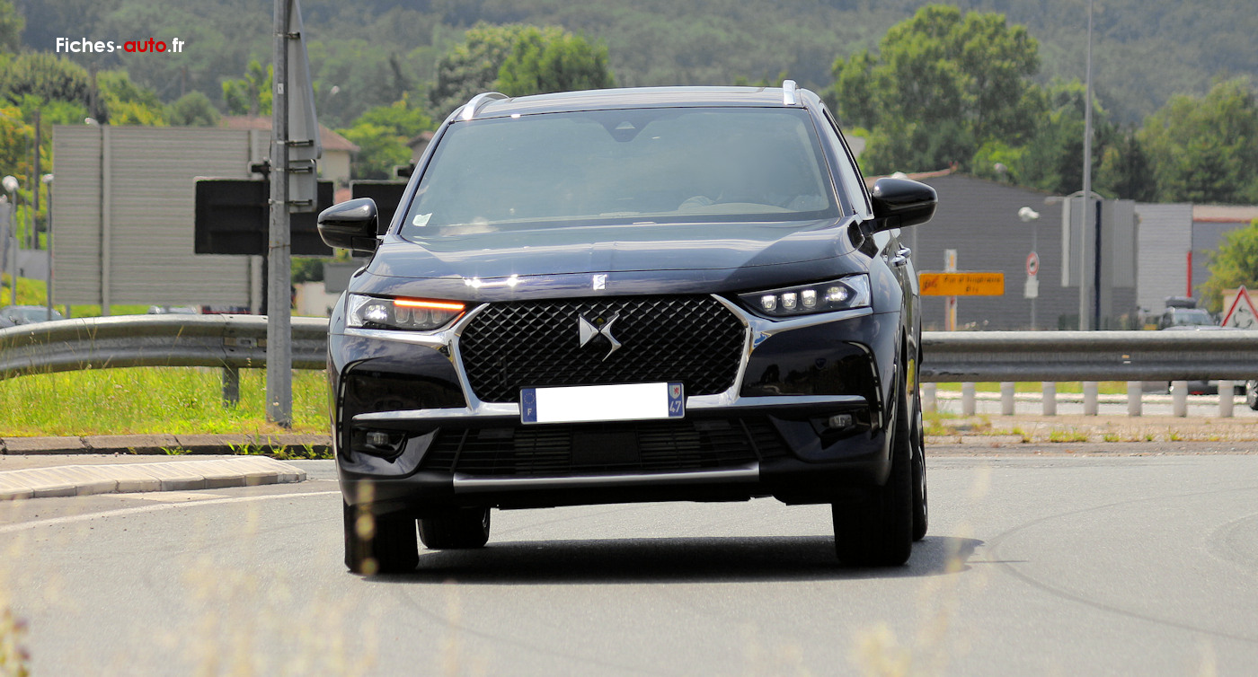 Avis Ds DS7 Crossback 1.6 E-Tense hybride 4X4 300 ch 2020 grand chic ...