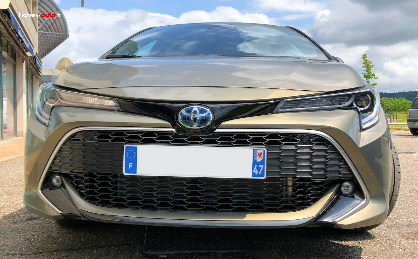 Fiche technique toyota Corolla 2019 Toutes les spécifications ...