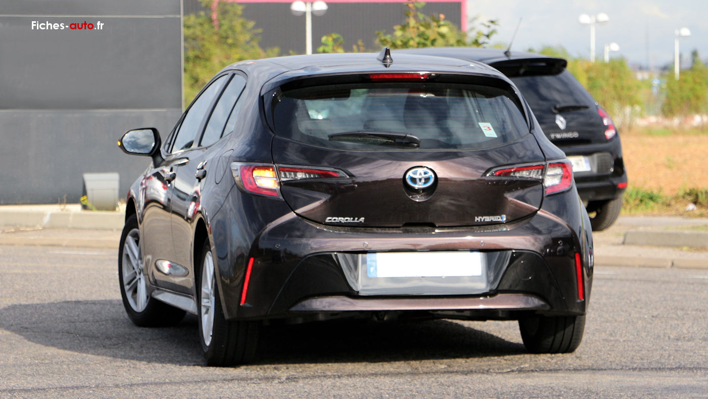 Fiche technique toyota Corolla 2019 Toutes les spécifications ...