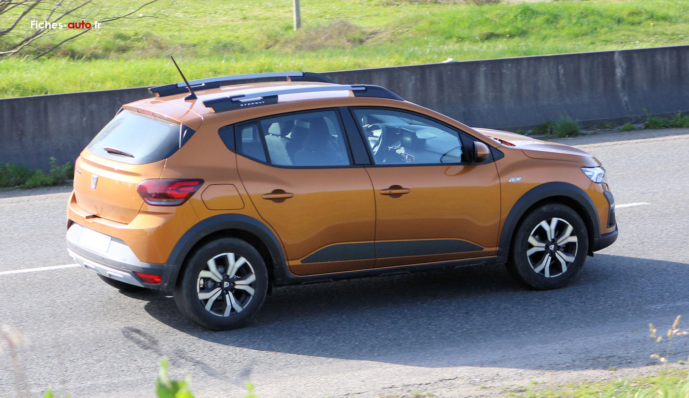 Dacia Sandero 3 1.0 TCE 90 ch : L'essai et les 27 avis.