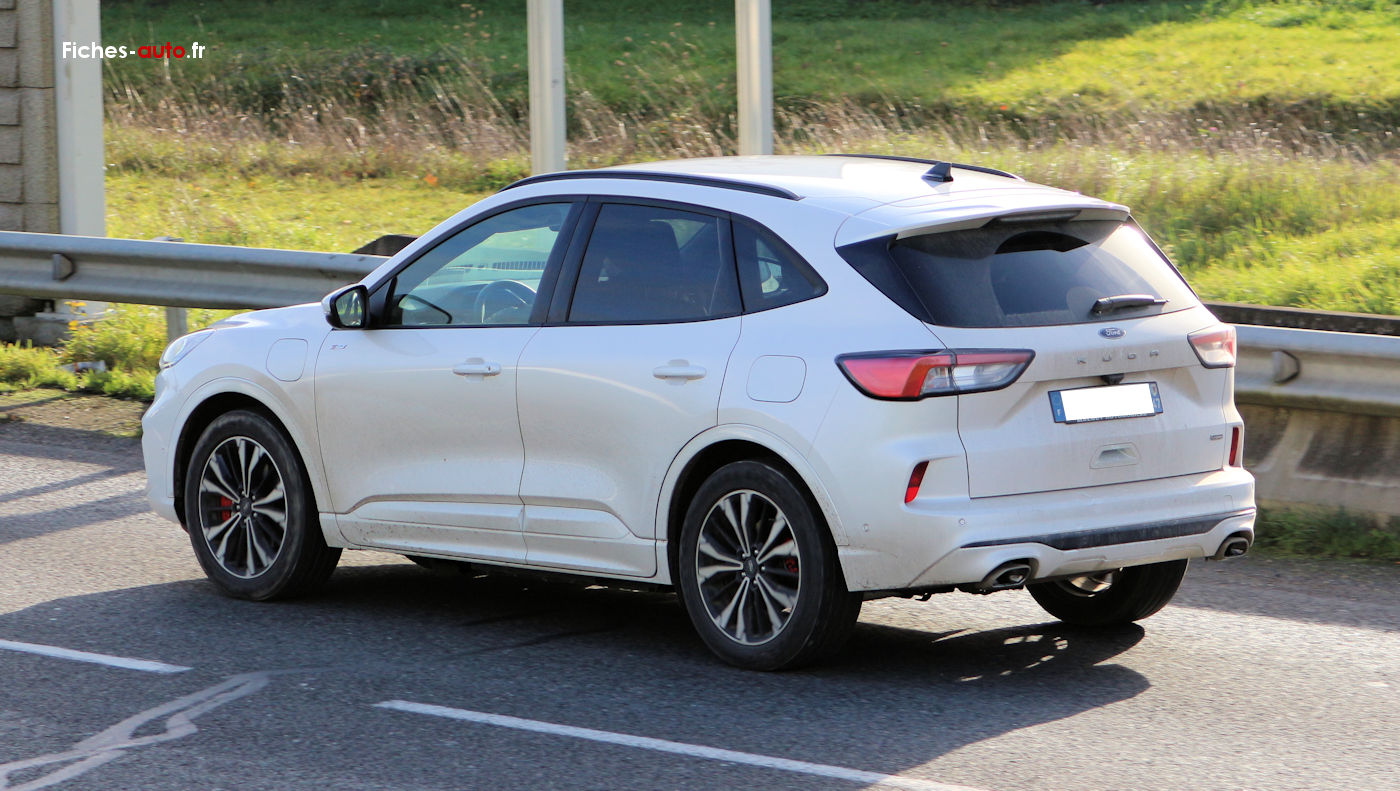 Avis Ford Kuga 3 2.0 Ecoblue diesel MHEV 48v 150 ch Mai2021, 27000km ...