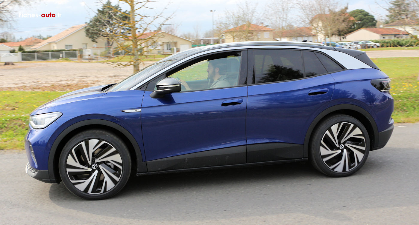 Test XXL du Volkswagen ID4 2021 avec en bonus 6 avis d'internautes