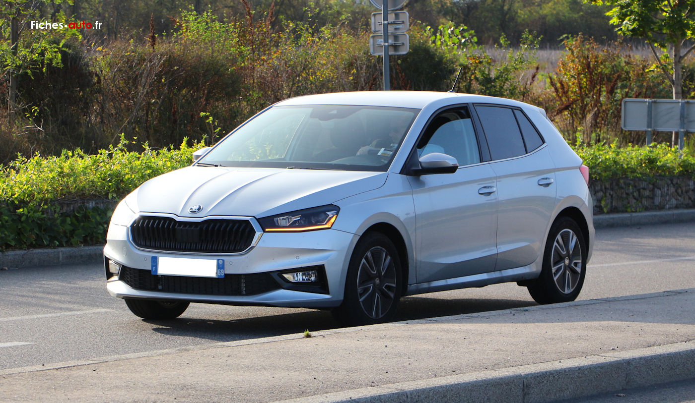 Fiche technique skoda Fabia 4 2021 Toutes les spécifications : longueur ...