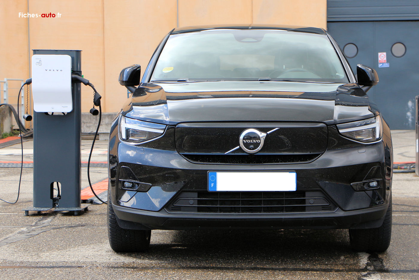 Fiche technique volvo C40 2022 Toutes les spécifications : longueur ...