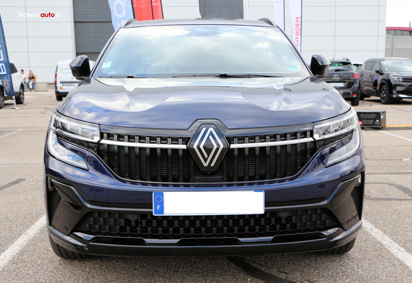 Fiche technique renault Espace 6 2023 Toutes les spécifications ...