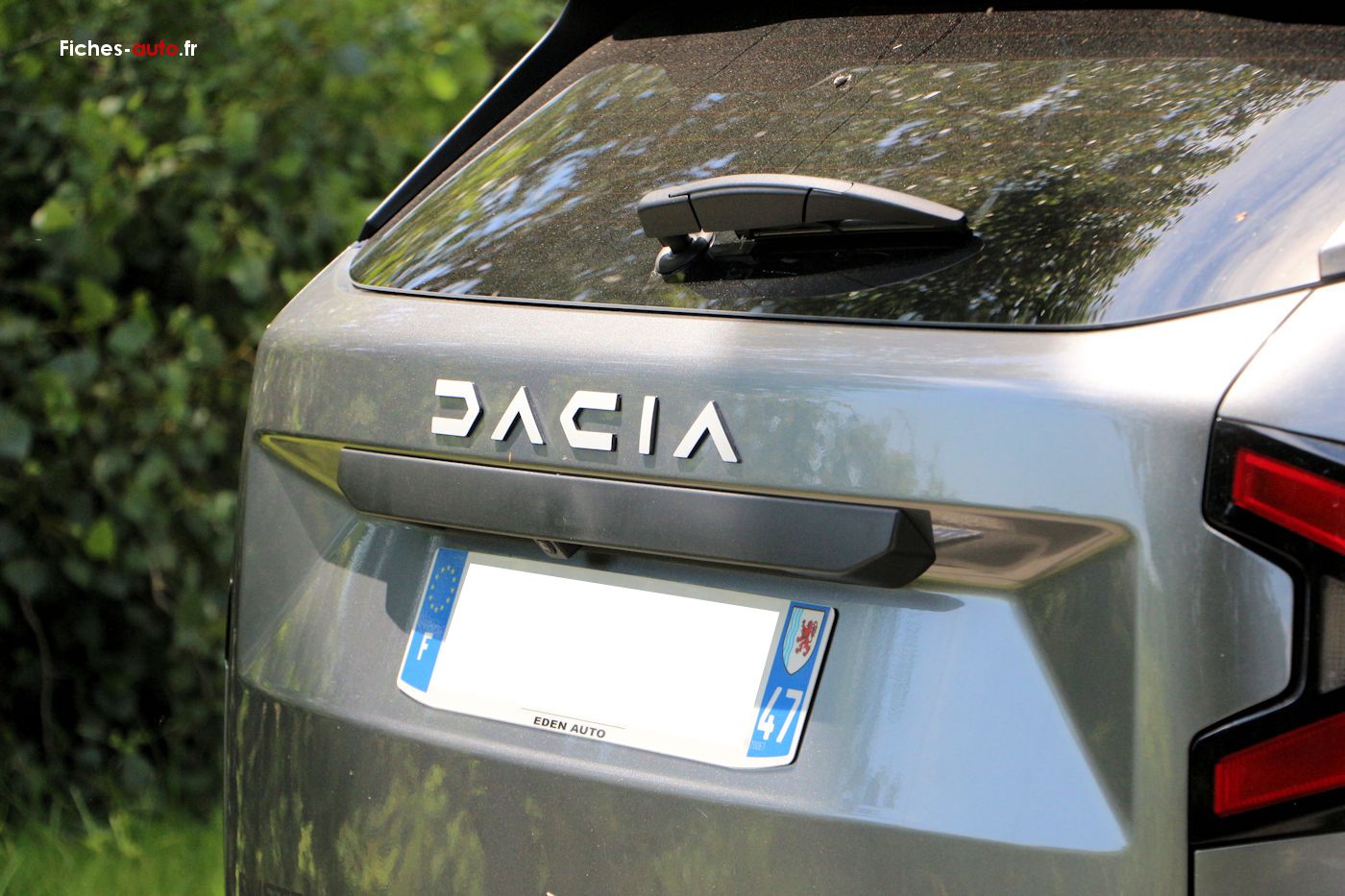 Fiche technique dacia Duster 3 2024 Toutes les spécifications ...