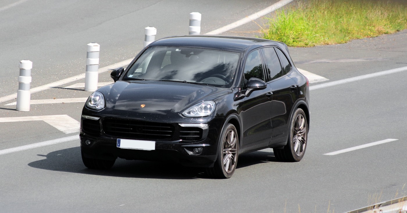 Essai du Porsche Cayenne 2 2010-2017 : S'est-il assagi ? (+ 41 avis)