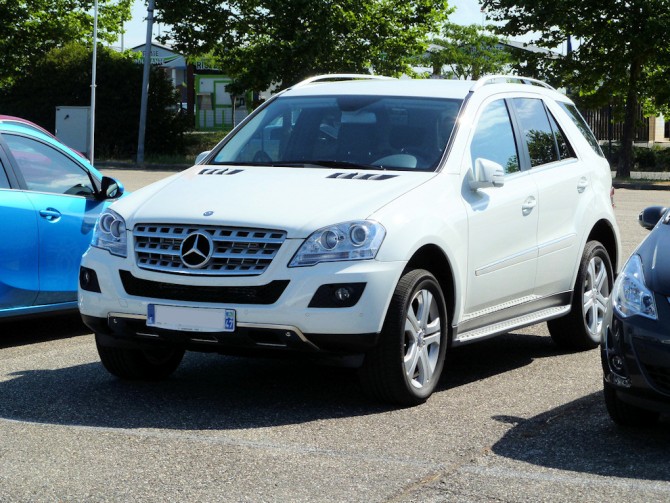 Mercedes ML 2 320 CDI 225 ch : L'essai et les 83 avis.