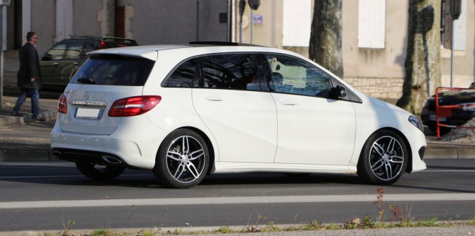 Mercedes Classe B 180 CDI 109 ch : L'essai et les 17 avis.
